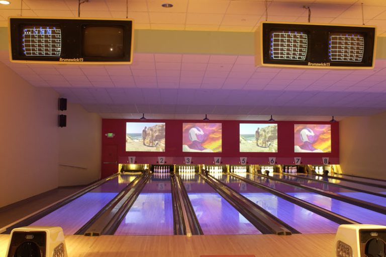 Pin-Up Bowl - Explore St. Louis