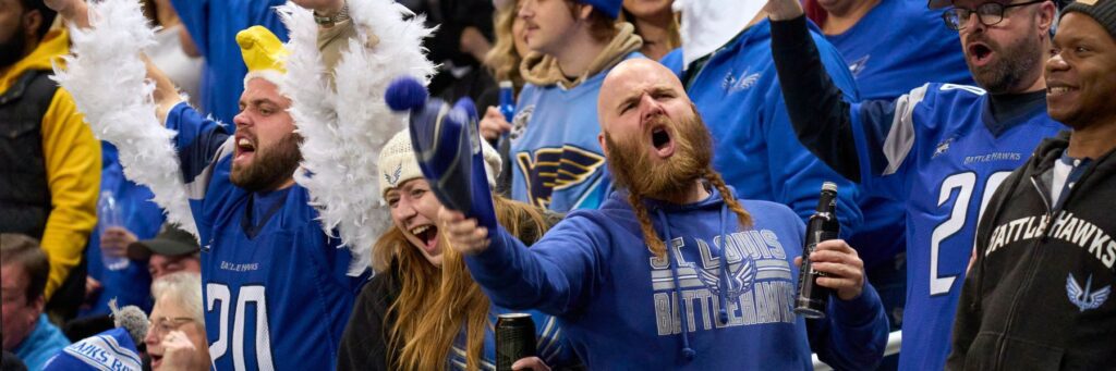 Puttshack St Louis: Indoor Mini Golf at City Foundry