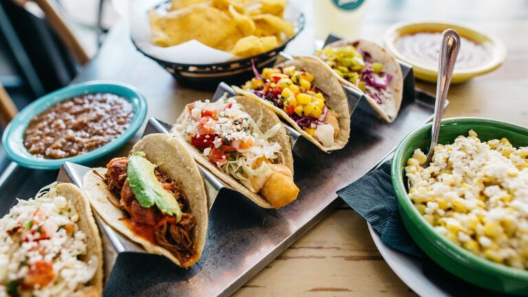 How to Happy Hour in St Louis: Delightful Dish and Drink Specials